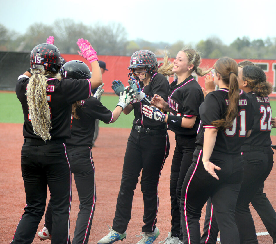 Record day for Big Red softball | News, Sports, Jobs - The Herald Star